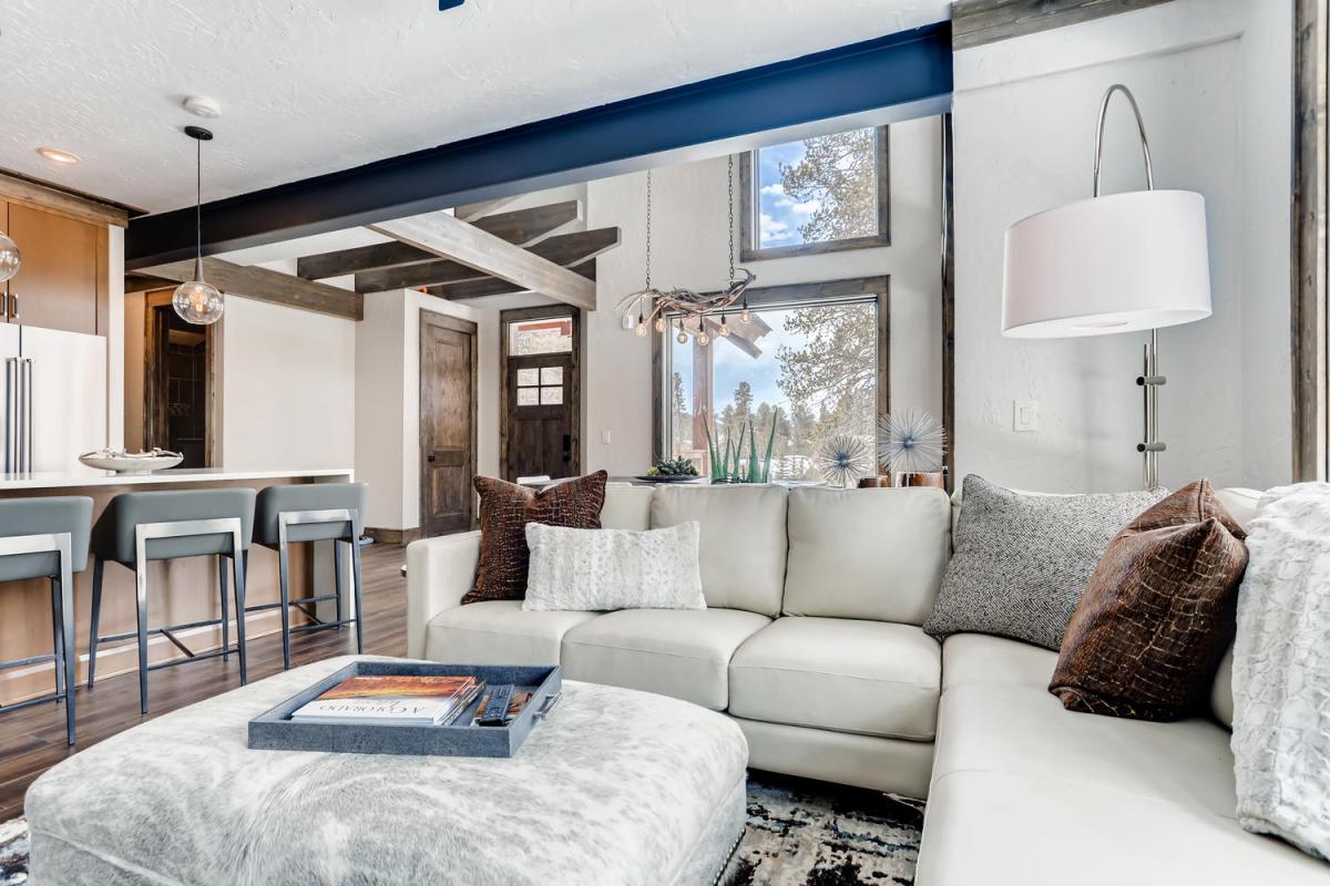 River Building Unit 1822 | The New Seasons at Keystone